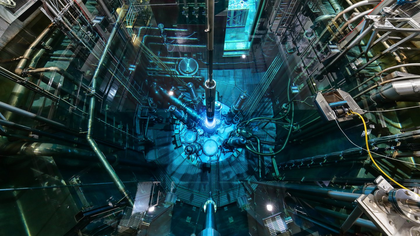 FRM II – Forschung mit Neutronen am Reaktor in München